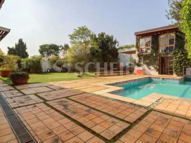 Casa de Condomínio com 4 Dormitórios Suítes à venda no jardim Hípico