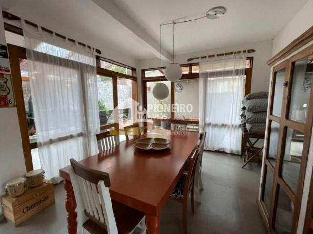 Casa de Condomínio com 4 dorms, Juquehy, São Sebastião R$ 2 mi, Cod: 2806