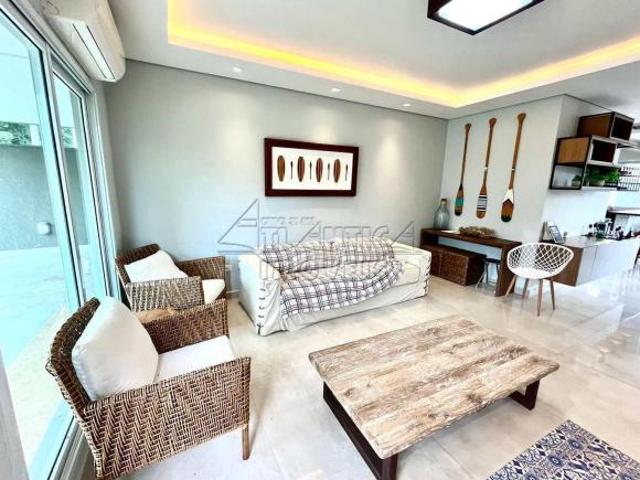 Casa de Condomínio com 4 dorms, Lagoinha, Ubatuba R$ 2 mi, Cod: 4327