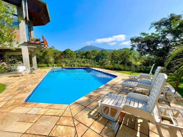 Casa de Condomínio com 4 dorms, Ponta das Toninhas, Ubatuba R$ 6.5 mi, Cod: 3838
