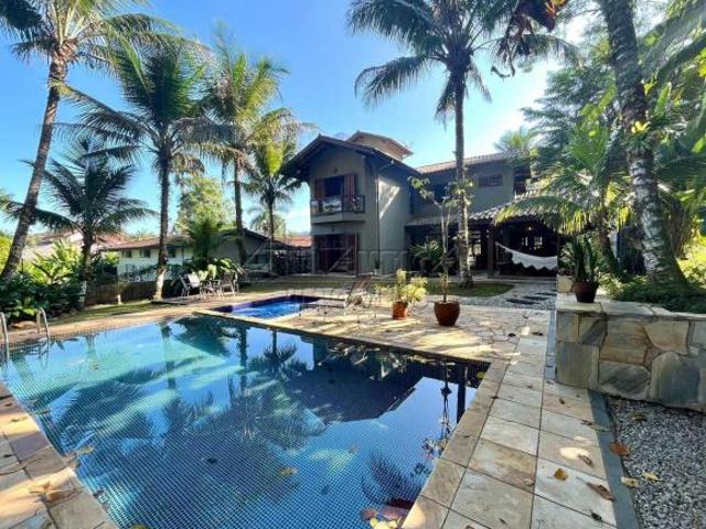 Casa de Condomínio com 4 dorms, Praia do Lázaro, Ubatuba R$ 3.9 mi, Cod: 4256