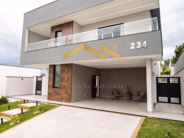 Casa de Condomínio com 4 suítes e 6 vagas no Jardim Helvétia Park II Indaiatuba SP: Imperdível!