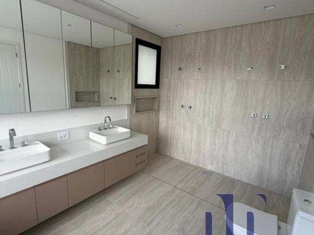 Casa de Condomínio com 4 Suítes, 450m² no Genesis 2 Santana de Parnaíba