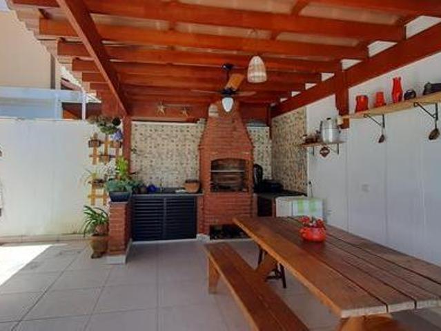 Casa de Condomínio com 4 Quartos 2 Suítes à venda, 180m² Jardim Rosa Maria