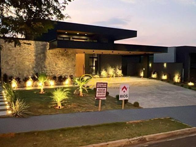 Casa de Condomínio com 4 Quartos todos com suítes à venda por R$ 4.800.000 Condomínio Saint Patric