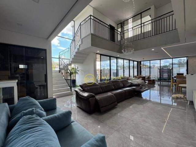 Casa de Condomínio com 4 Quartos todos Suítes, 370 m² venda por R$ 3.700.000 ou aluguel por R$ 23