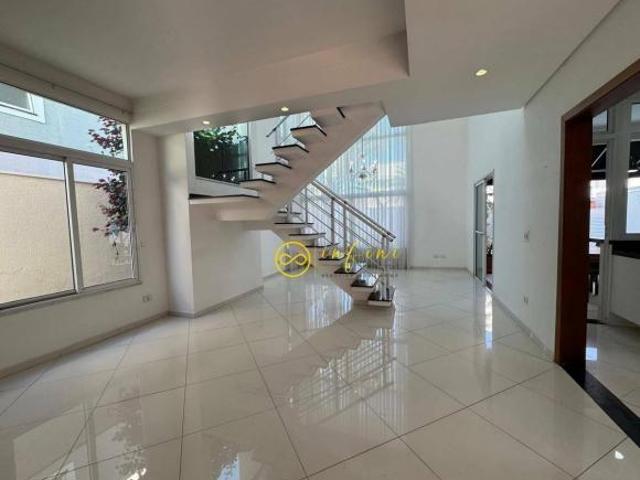 Casa de Condomínio com 4 Quartos, todos Suítes à venda, 260 m² por R$ 2.150.000 Condomínio Mont Bl