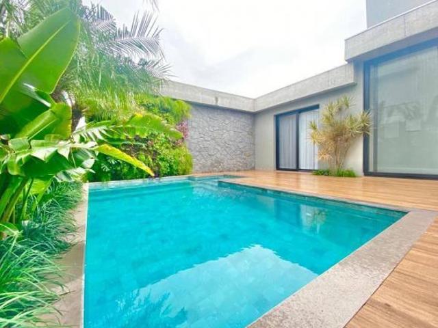 Casa de Condomínio com 4 quartos à venda em Capão Da Canoa, no bairro Zona Nova