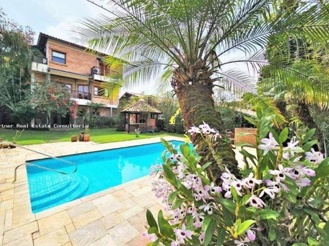 Casa de Condomínio com 4 quartos à venda em Jandira, no bairro Jardim Do Golf I