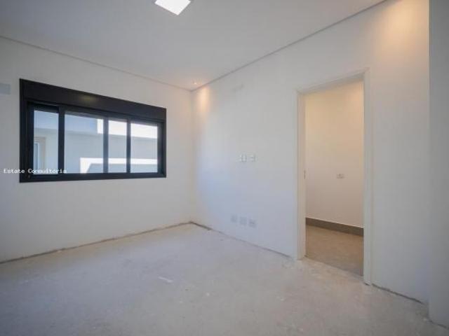 Casa de Condomínio com 4 quartos à venda em Jandira, no bairro Jardim Do Golf I
