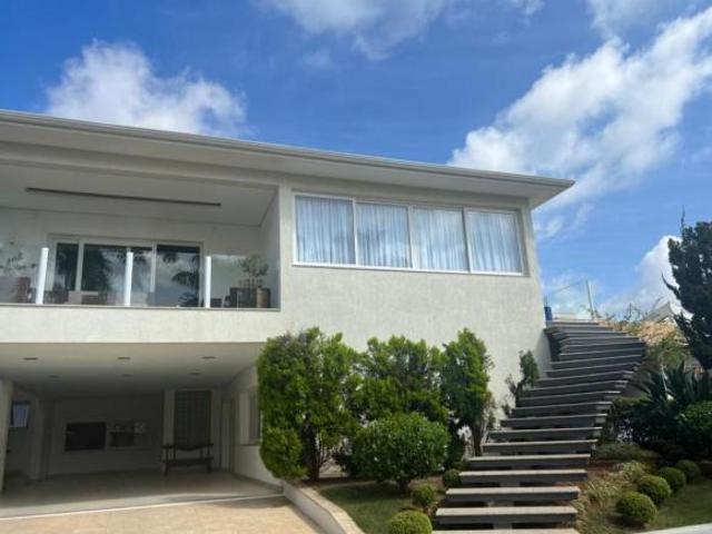 Casa de Condomínio com 4 quartos à venda em Varginha, no bairro Rezende