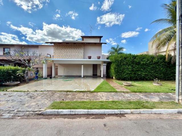 Casa de Condomínio com 4 Quartos à venda, 330m² Portal do Sol II