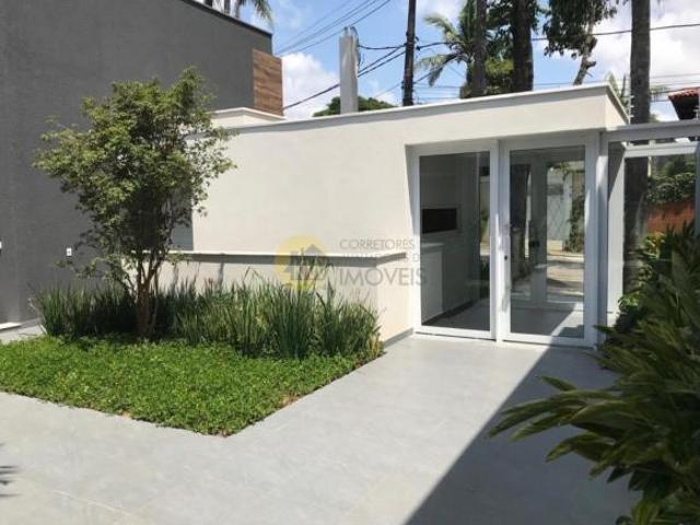 Casa de Condomínio, com 4 quartos à venda, 730 m2, por R$ 5950.000