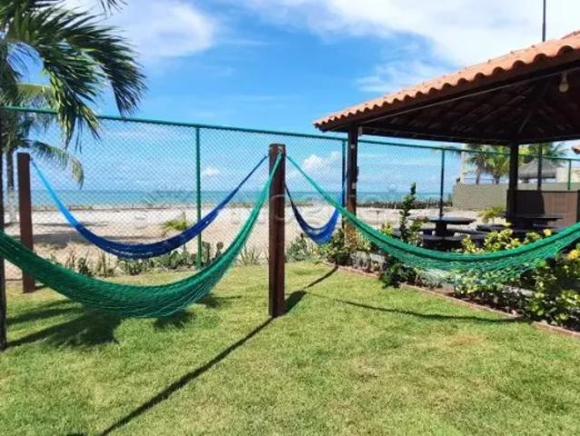 Casa de Condomínio com 4 Quartos e 2 banheiros à Venda, 188 m² por R$ 860.000