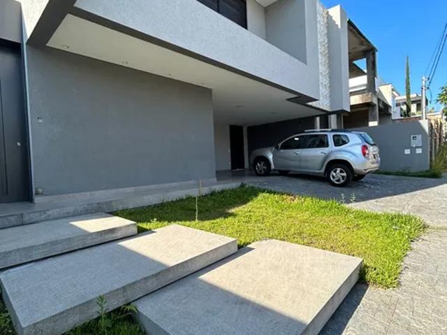 Casa de Condomínio com 4 Quartos e 2 banheiros à Venda, 378 m² por R$ 3.000.000