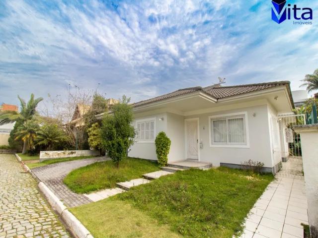 Casa de Condomínio com 4 Quartos e 3 banheiros à Venda, 180 m² por R$ 1.498.000