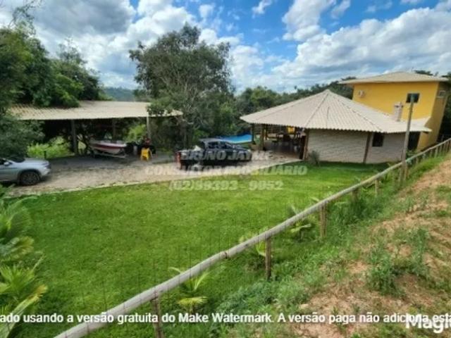 Casa de Condomínio com 4 Quartos e 3 banheiros à Venda, 300 m² por R$ 1.000.000