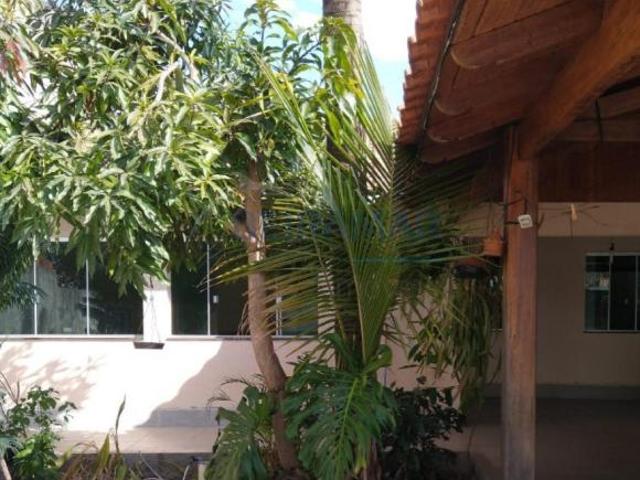 Casa de Condomínio com 4 Quartos e 3 Suítes, 340m² à Venda em Vicente Pires