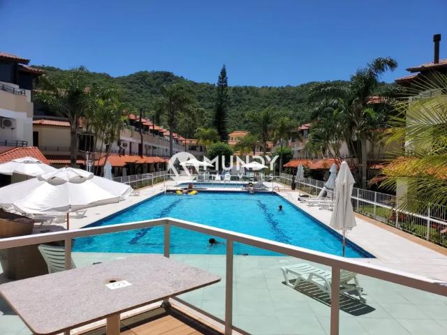 Casa de Condomínio com 4 Quartos e 4 banheiros à Venda, 160 m² por R$ 1.100.000