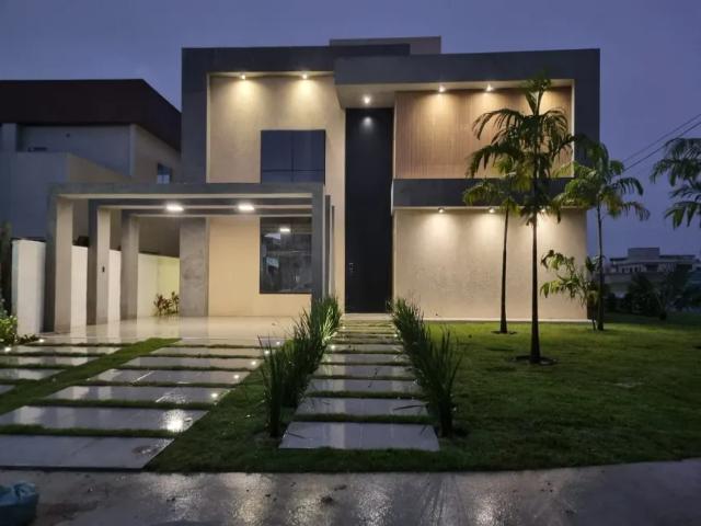Casa de Condomínio com 4 Quartos e 4 banheiros à Venda, 317 m² por R$ 1.150.000