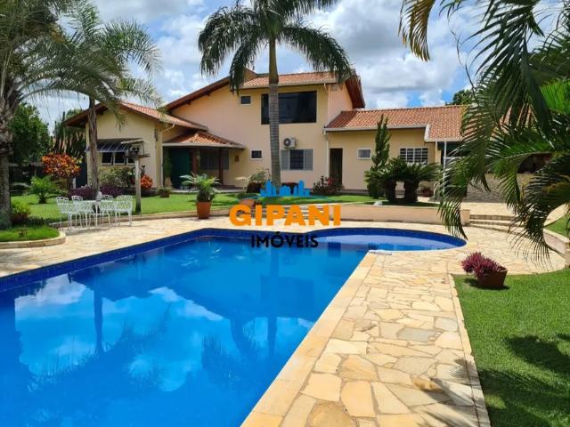 Casa de Condomínio com 4 Quartos e 4 banheiros à Venda, 340 m² por R$ 2.385.000