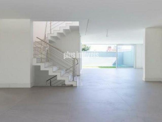 Casa de Condomínio com 4 Quartos e 4 banheiros à Venda, 420,10 m² por R$ 4.900.000,00