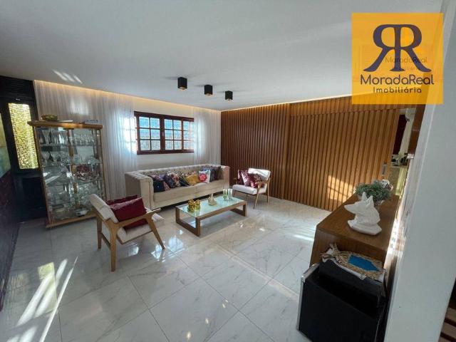 Casa de Condomínio com 4 Quartos e 4 banheiros à Venda, 450 m² por R$ 1.499.900