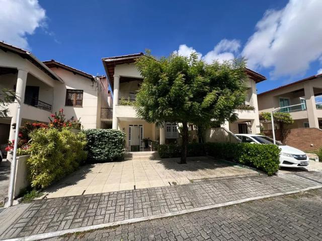 Casa de Condomínio com 4 Quartos e 5 banheiros à Venda, 160 m² por R$ 645.000