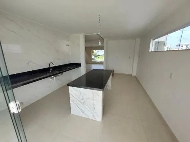 Casa de Condomínio com 4 Quartos e 5 banheiros à Venda, 196 m² por R$ 1.170.000