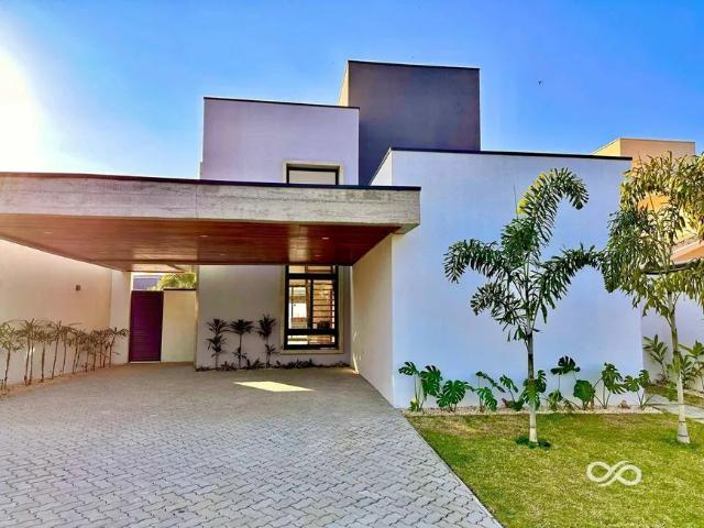 Casa de Condomínio com 4 Quartos e 5 banheiros à Venda, 225 m² por R$ 1.851.000