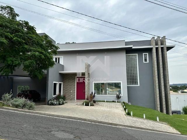 Casa de Condomínio com 4 Quartos e 5 banheiros à Venda, 351 m² por R$ 1.790.000