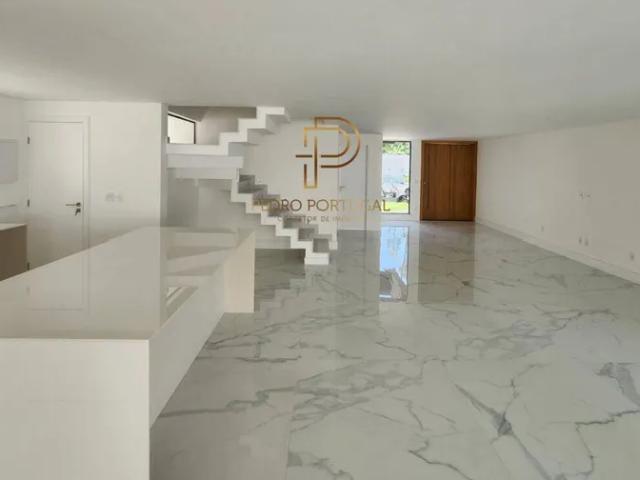 Casa de Condomínio com 4 Quartos e 6 banheiros à Venda, 317 m² por R$ 3.490.000