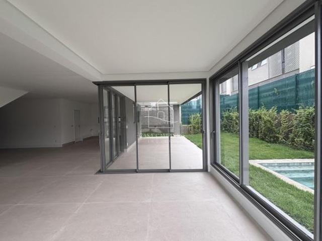 Casa de Condomínio com 4 Quartos e 6 banheiros à Venda, 355 m² por R$ 5.310.000 Alphaville Dom Ped