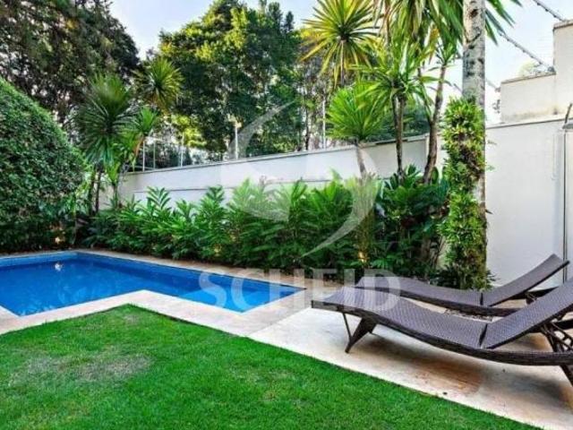 Casa de Condomínio com 4 Quartos e 6 banheiros à Venda, 865 m² por R$ 6.900.000