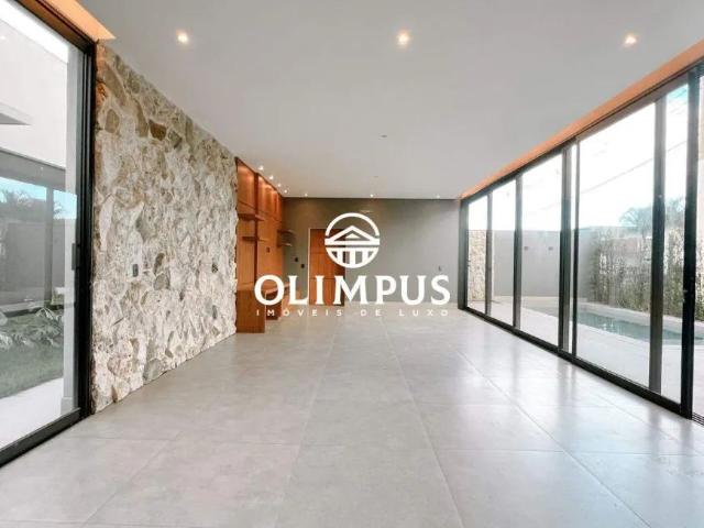 Casa de Condomínio com 4 Quartos para alugar, 405m² Jardim Sul