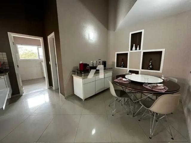 Casa de Condomínio com 4 Quartos para alugar, 440m² Alphaville