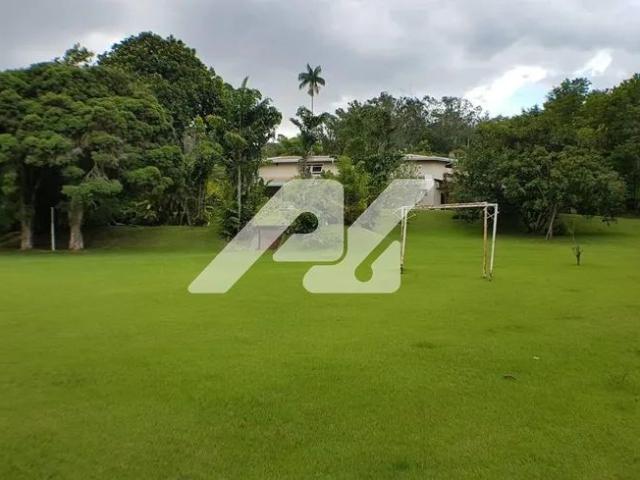 Casa de Condomínio com 4 Quartos para alugar, 550m² Sítios de Recreio Gramado