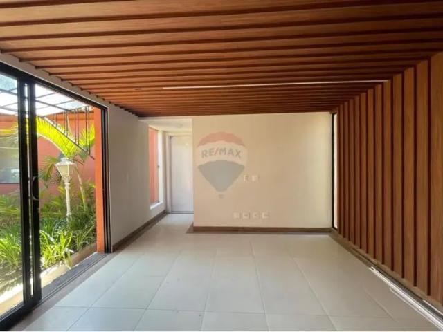 Casa de Condomínio com 4 Quartos para alugar, 650m² Chácaras Residenciais Santa Maria