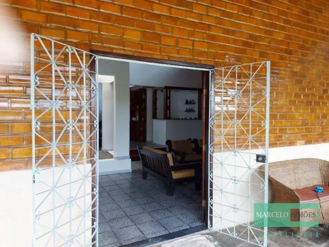 Casa de Condomínio com 4 Quartos para alugar, 170m² Jardim Santana