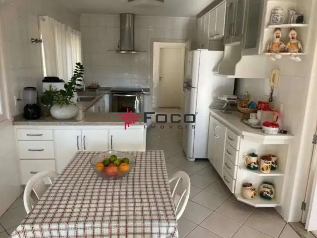 Casa de Condomínio com 4 Quartos para alugar, 253m² Urbanova