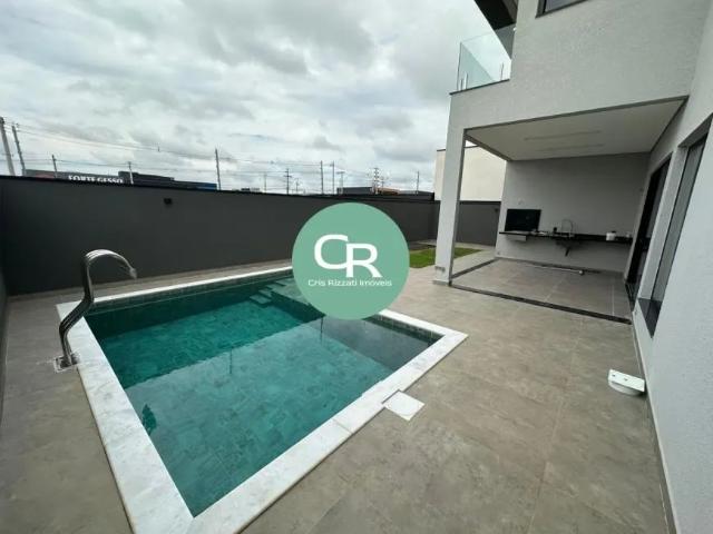 Casa de Condomínio com 4 Quartos para alugar, 261m² Vila Avaí