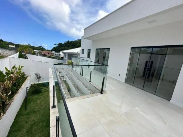 Casa de Condomínio com 4 Quartos para alugar, 280m² Alphaville Abrantes