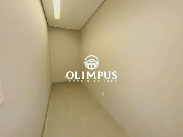 Casa de Condomínio com 4 Quartos para alugar, 290m² Nova Uberlandia