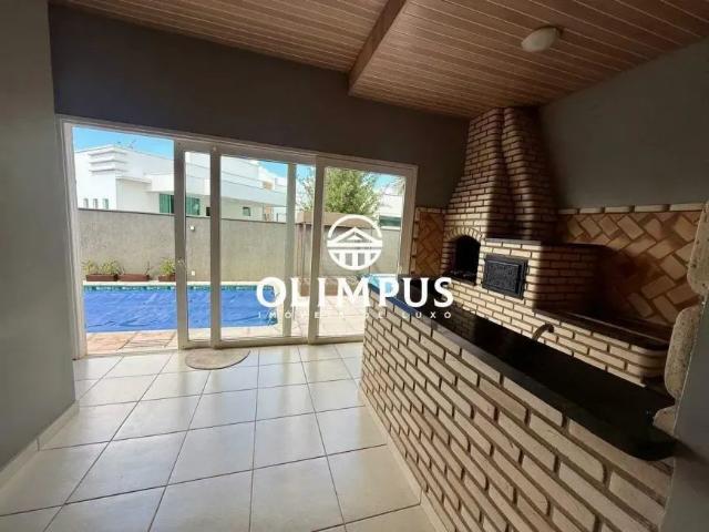 Casa de Condomínio com 4 Quartos para alugar, 311m² Nova Uberlandia