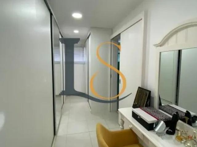 Casa de Condomínio com 4 Quartos para alugar, 320m² Alphaville Abrantes
