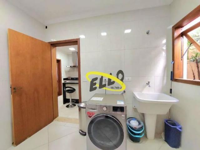 Casa de Condomínio com 4 Quartos para venda ou aluguel, 307m² Granja Viana