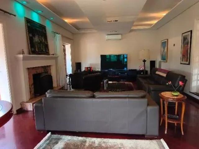 Casa de Condomínio com 4 Quartos para venda ou aluguel, 344m² Granja Viana