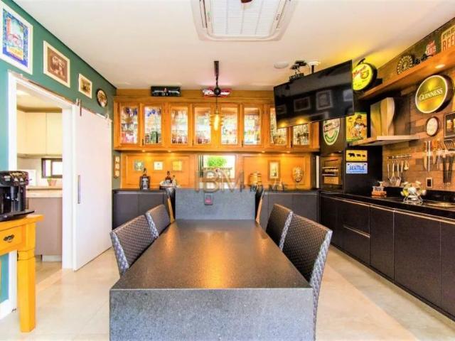 Casa de Condomínio com 4 Quartos para venda ou aluguel, 356m² Alphaville