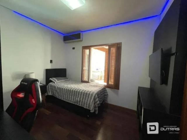 Casa de Condomínio com 4 Quartos para venda ou aluguel, 350m² Monte Alegre
