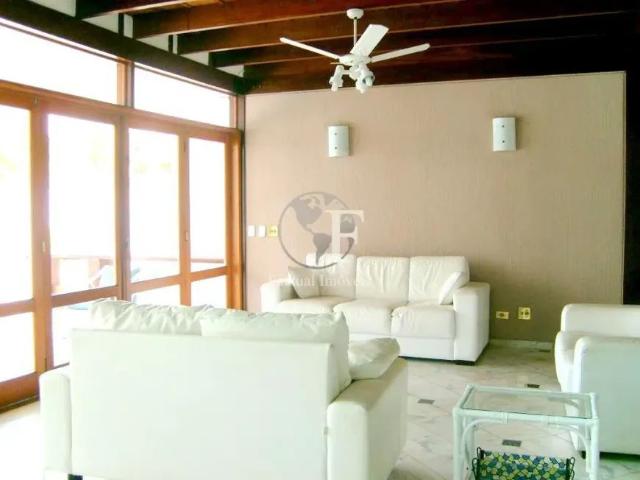 Casa de Condomínio com 4 Quartos para venda ou aluguel, 396m² Jardim Acapulco